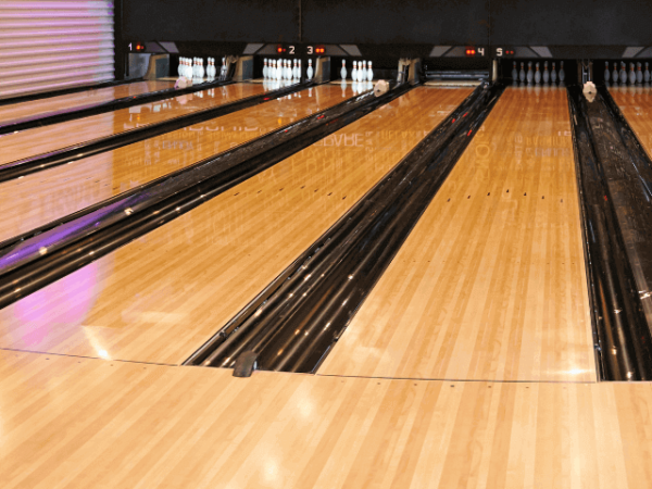 Choosing the Right Bowling Ball: A Guide for All Skill Levels – EXPN ...